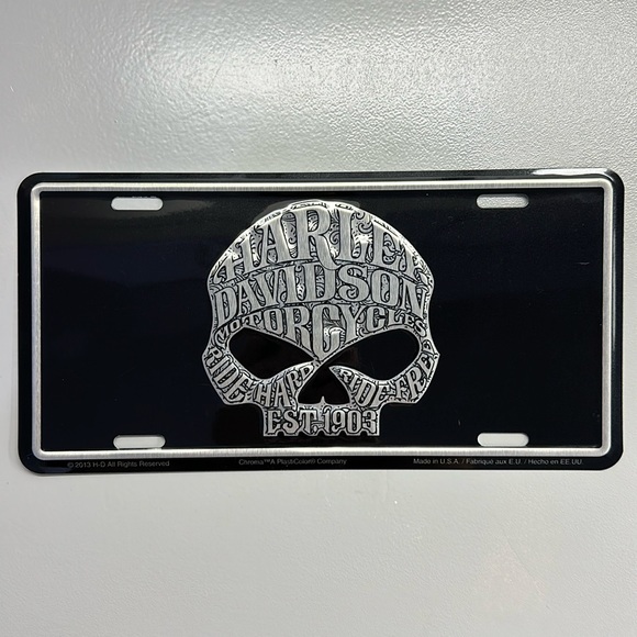 Harley-Davidson | Other | Harleydavidson Metal Willie G Skull License ...